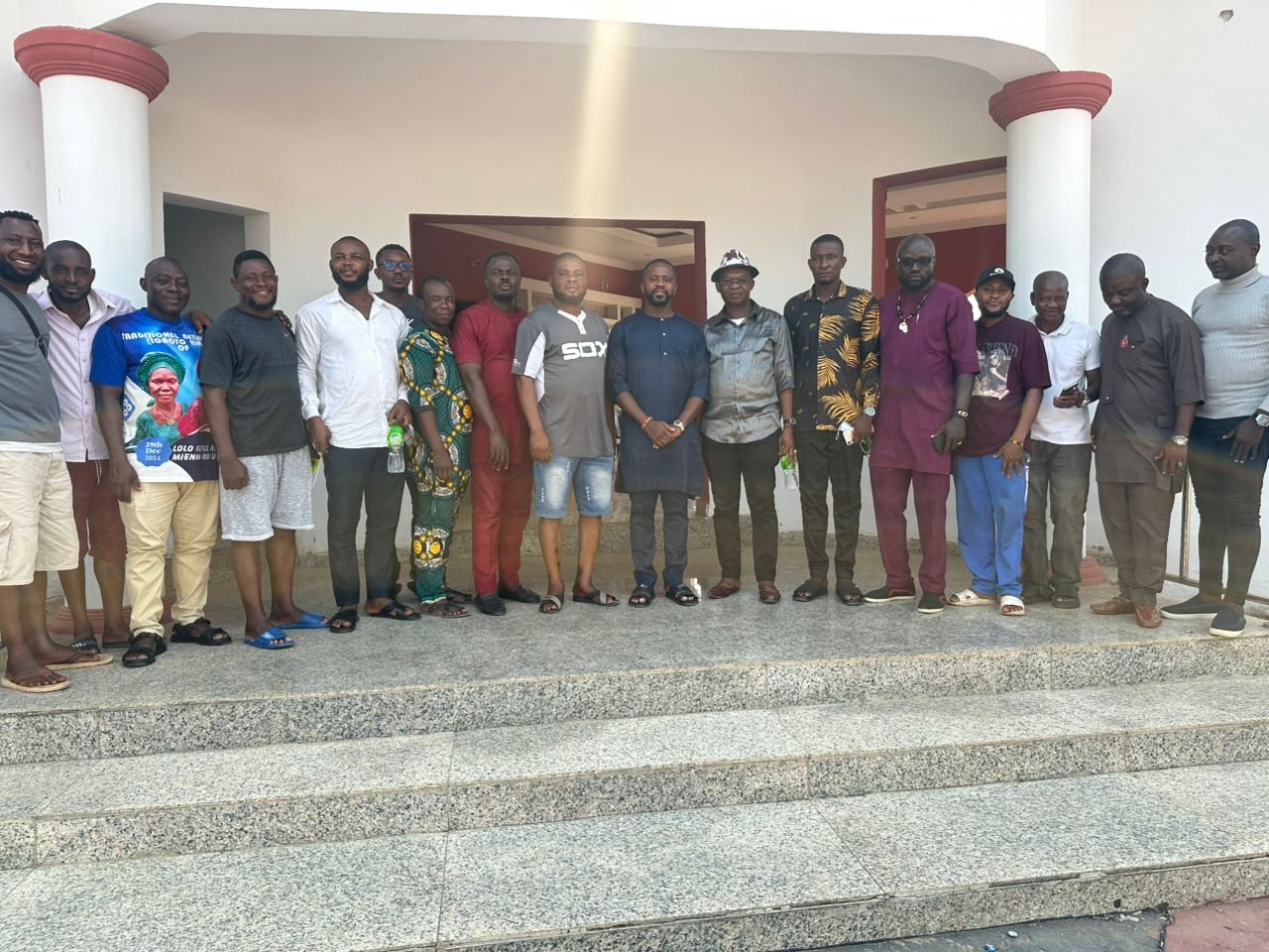 Familiarization Visit: Hon. Otuwe Oji Warmly Receives Chief Ikenna Ukwa ...